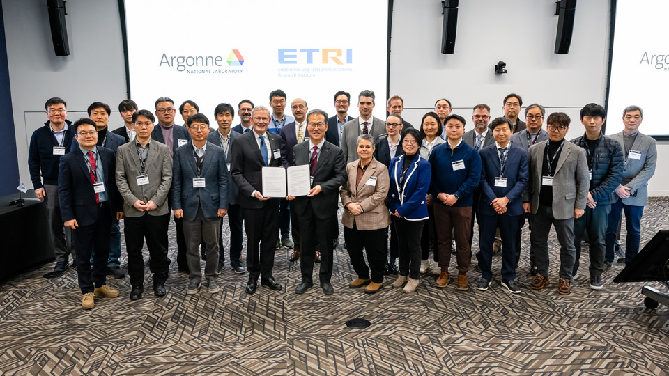 ETRI, 美 아르곤 연구소와 반도체 기술협력...반도체 분야 글로벌 경쟁력 확보 및 기술 산업화 제고