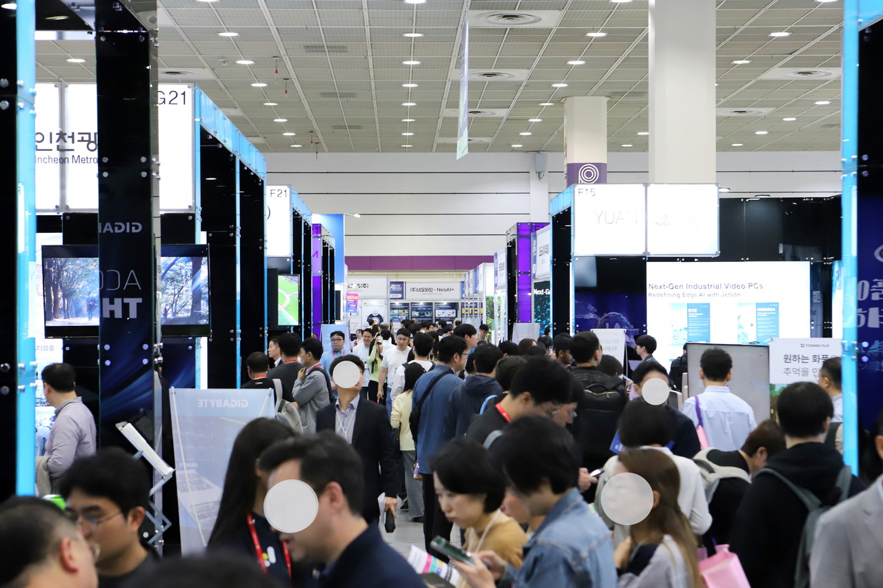 인공지능 시대, 현재와 미래 비전 제시!...제8회 'AI EXPO KOREA 2025’성료, 우리의 생활·산업과 비지니스에 ...