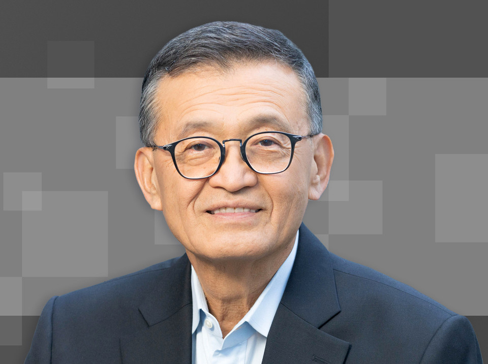 인텔, 다시 일어설까? '탄 CEO' 대대적 구조조정 및 전략 재편 발표... "인력 15% 감축, AI·파운드리, x86 생태계 집중"