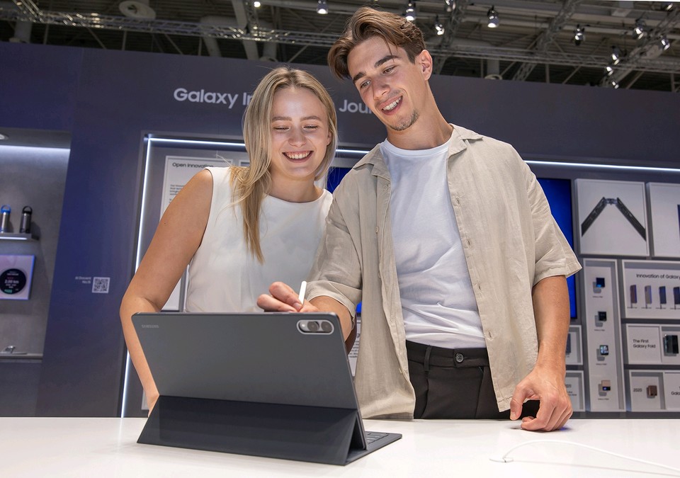 "대화면에 최적화된 AI 경험을 제공"... 삼성전자,갤럭시 탭 S11 시리즈' 공개